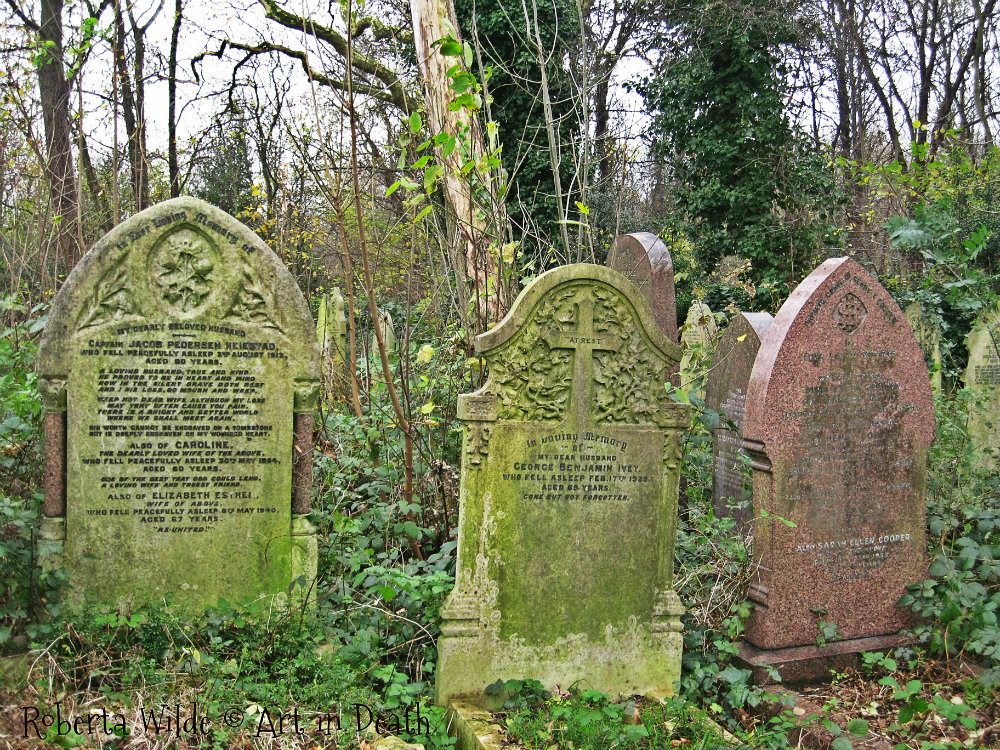 tower hamlets – Art in Death